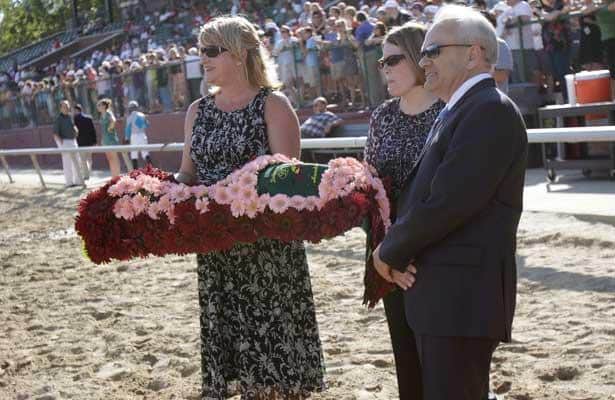 Hollendorfer Enters Pair in El Cajon